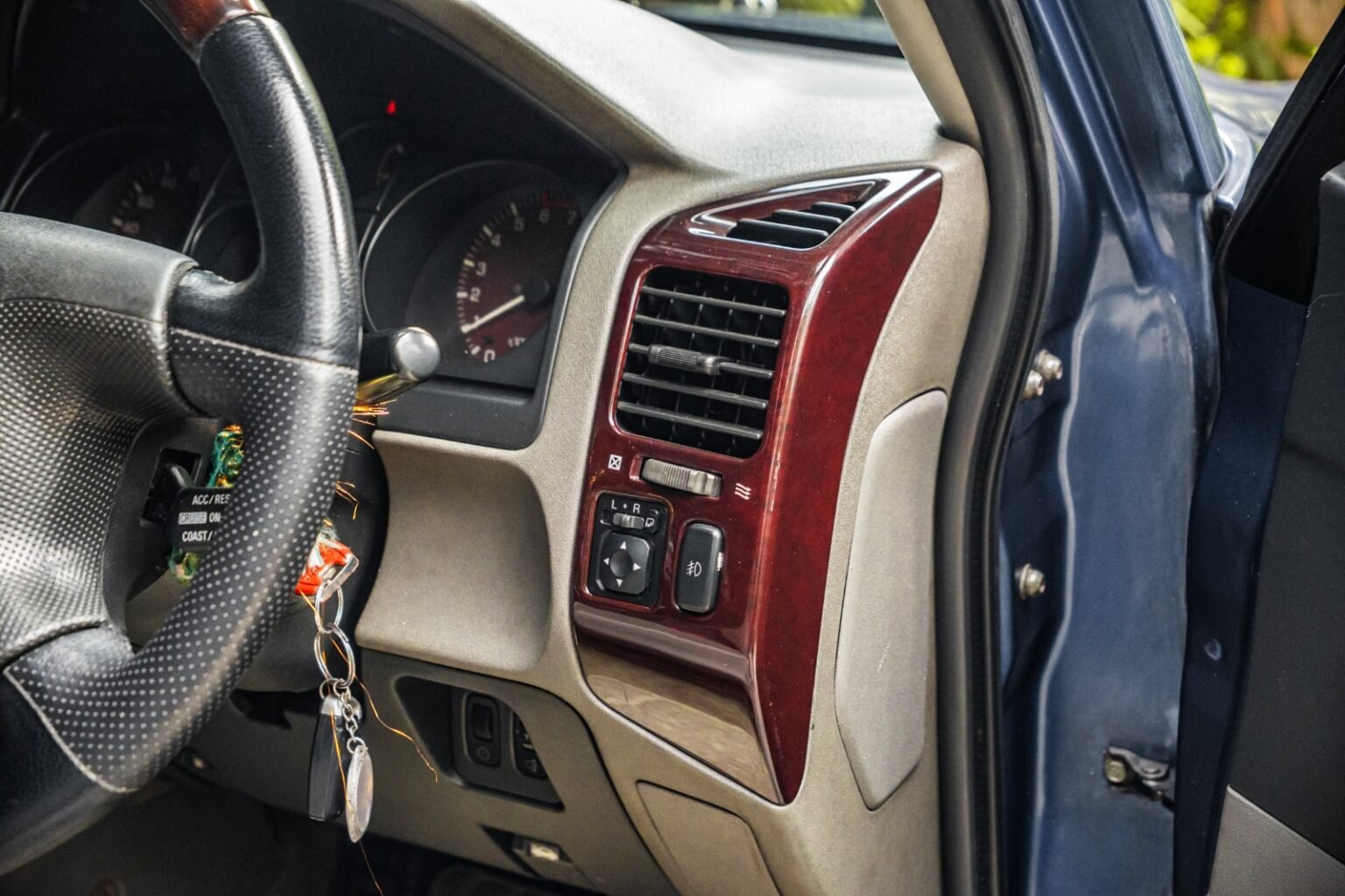 Mitsubishi Montero GDI Exceed | Siva's Car Sales
